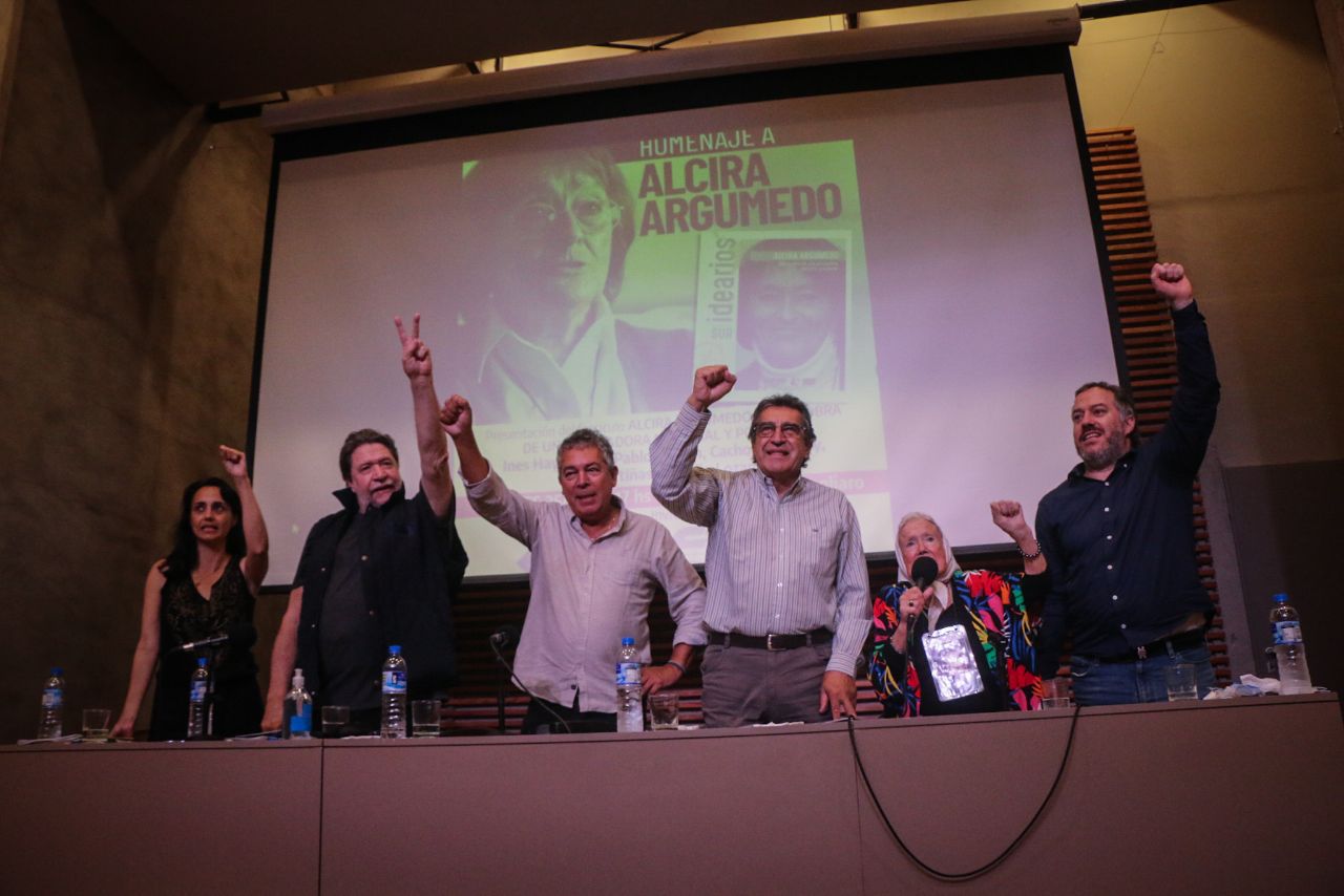 La CTA homenajeó a la pensadora latinoamericana Alcira Argumedo